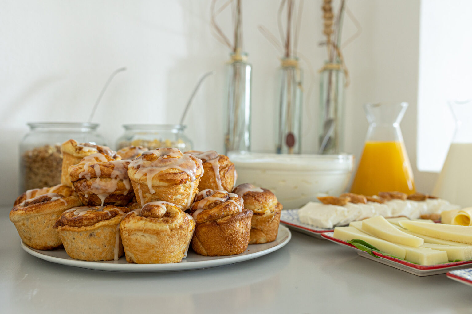 Breakfast – Akrotiri Hotel